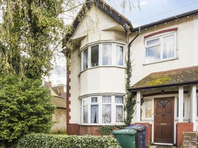 4 Bedroom Semi detached House For Sale In Finchley