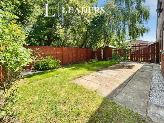 4 bedroom semi detached house for sale in Fieldfare Close, Birchwood, Warrington, WA3