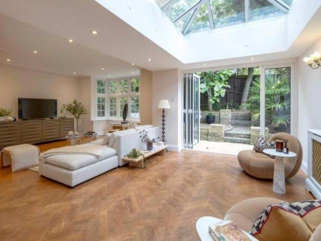 4 bedroom semi detached house for sale in Fitzjohns Avenue, Hampstead, NW3
