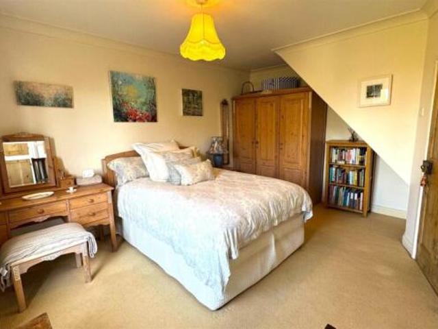 4 bedroom semi detached house for sale in Fort Royal Hill, Worcester, WR5