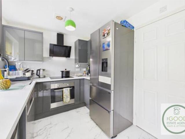 4 bedroom semi detached house for sale in Forge Lynn Close, Sunderland SR4