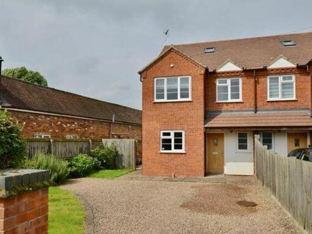 4 Bedroom Semi detached House For Sale In Fladbury, Pershore