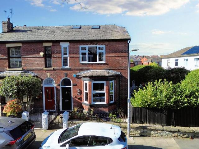 4 bedroom semi detached house for sale in Gardner Road, Prestwich, M25