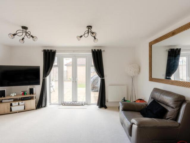 4 bedroom semi detached house for sale in Gentian Close, Lyde Green, BS16