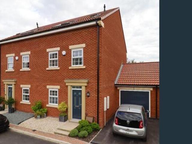 4 Bedroom Semi detached House For Sale In Gilberdyke