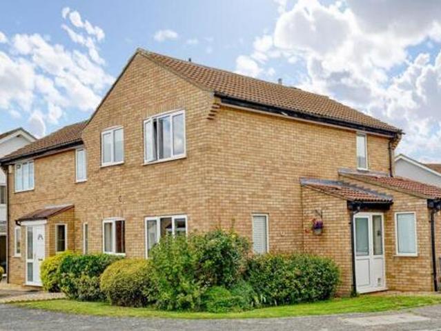 4 Bedroom Semi detached House For Sale In Godmanchester, Huntingdon