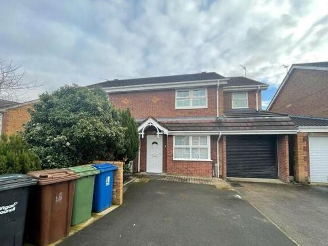 4 Bedroom Semi detached House For Sale In Golborne