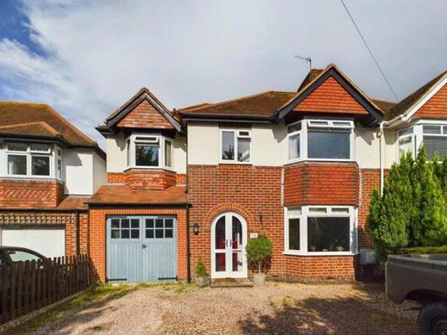 4 Bedroom Semi detached House For Sale In Gloucester, Gloucestershire