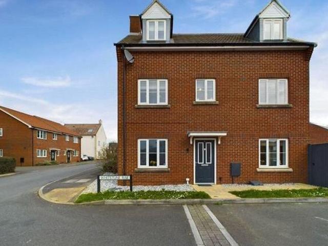 4 Bedroom Semi detached House For Sale In Gloucester, Gloucestershire