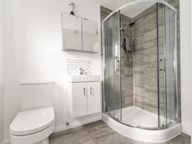 4 bedroom semi detached house for sale in Glebe Avenue, Peterborough, PE2