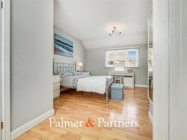 4 bedroom semi detached house for sale in Glebe Crescent, Broomfield, Chelmsford, Essex, CM1