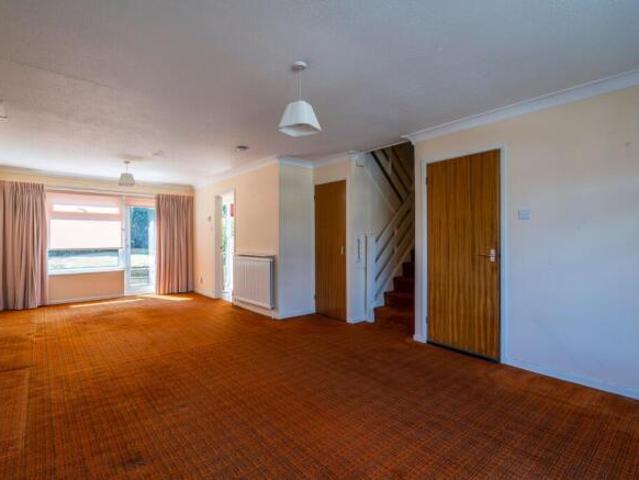 4 bedroom semi detached house for sale in Grove Hall Road, Bushey, WD23
