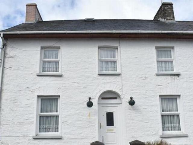 4 Bedroom Semi detached House For Sale In Graig Road, Llandysul