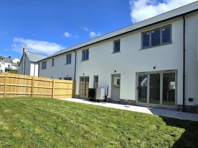 4 Bedroom Semi detached House For Sale In Great Torrington, Devon