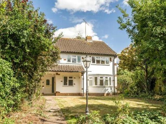 4 Bedroom Semi detached House For Sale In Great Houghton, Northampton