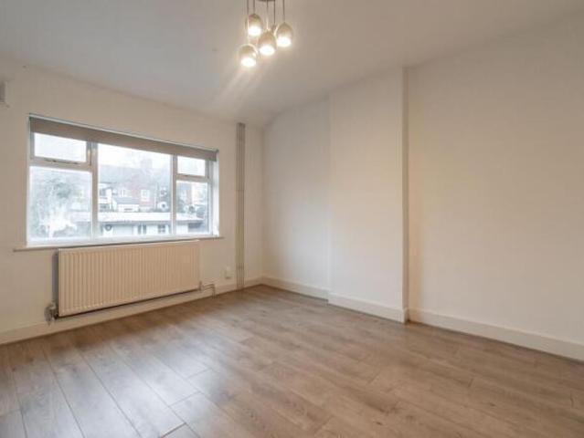 4 bedroom semi detached house for sale in Greenhill Road, Clarendon Park, LE2