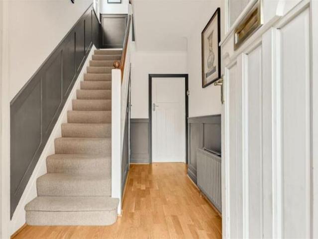 4 bedroom semi detached house for sale in Greenshields Road, Bedford, MK40