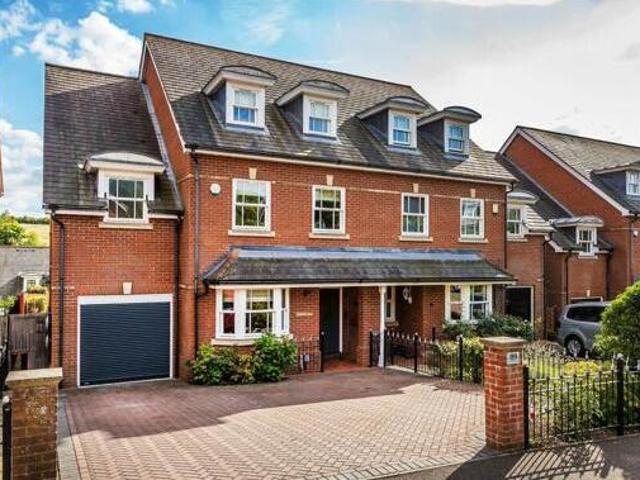 4 Bedroom Semi detached House For Sale In Guildford