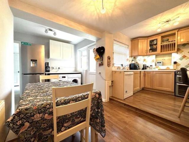 4 bedroom semi detached house for sale in Hamble Road, Swindon, Wiltshire, SN25
