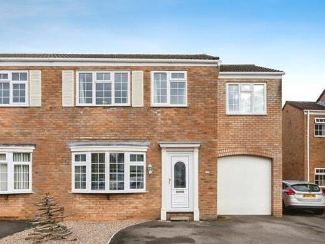 4 Bedroom Semi detached House For Sale In Hanham