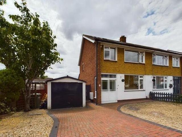 4 Bedroom Semi detached House For Sale In Hanham, Bristol