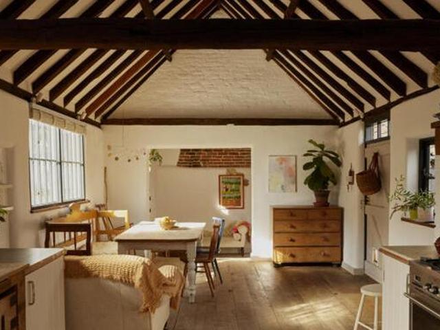 4 Bedroom Semi detached House For Sale In Hacheston