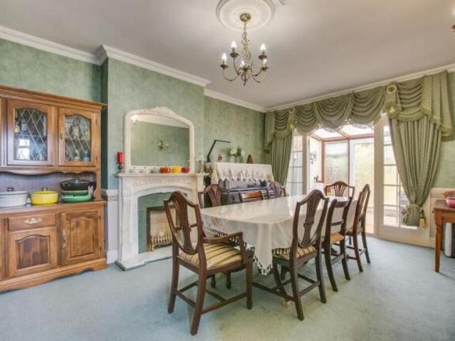 4 bedroom semi detached house for sale in Haddon Grove, Sidcup, DA15