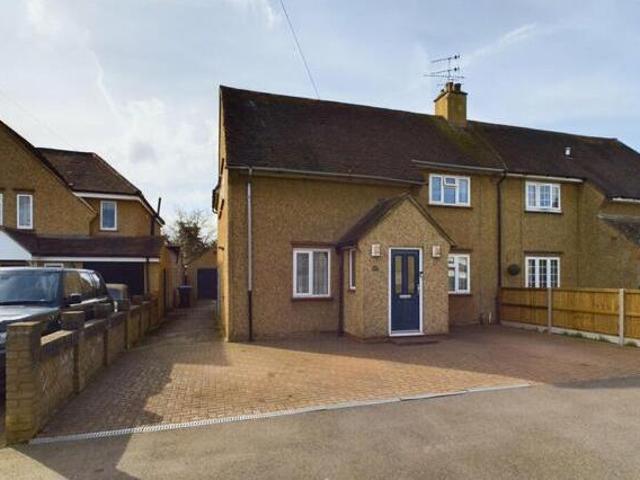 4 Bedroom Semi detached House For Sale In Hatfield
