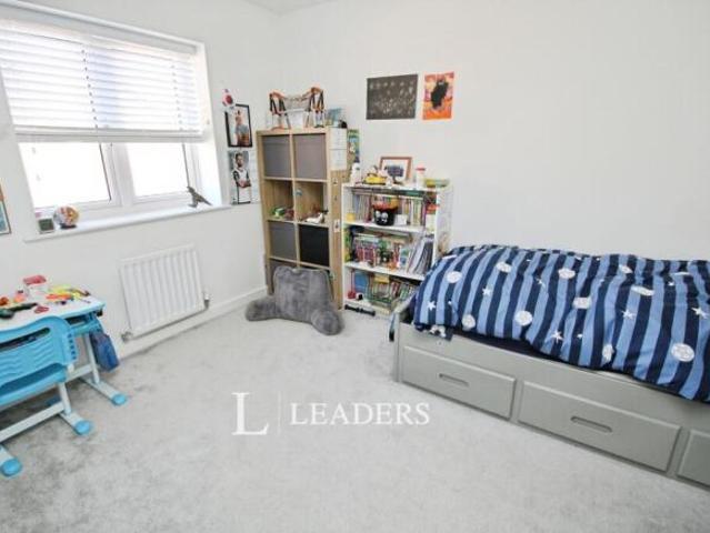 4 bedroom semi detached house for sale in Hemingway Loke, Tattenhoe Park, Milton Keynes, MK4