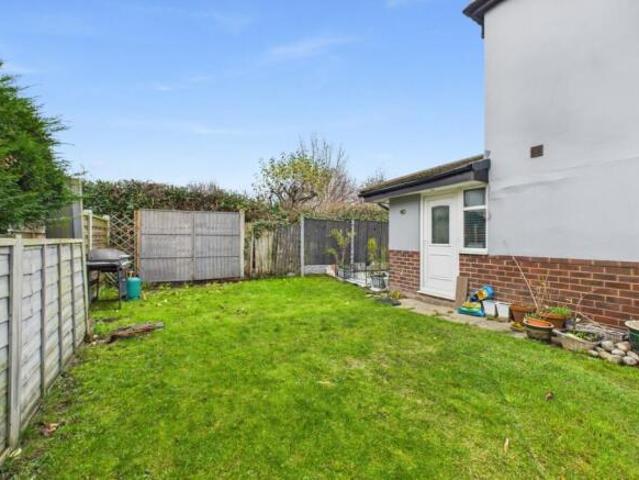 4 bedroom semi detached house for sale in Hemper Grove, Greenhill, S8 7FF, S8