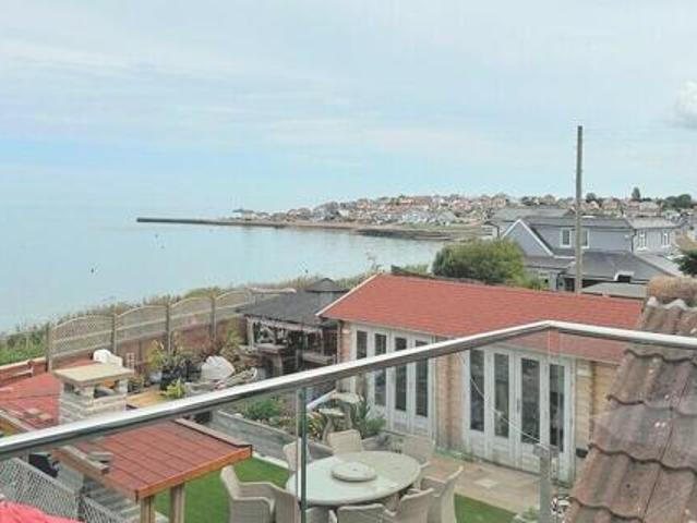 4 Bedroom Semi detached House For Sale In Herne Bay