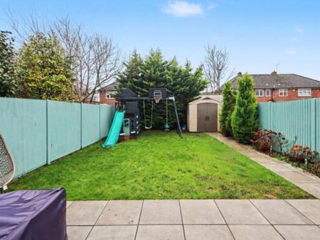 4 bedroom semi detached house for sale in Highwood Avenue, Bushey, WD23