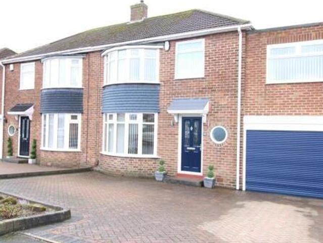 4 Bedroom Semi detached House For Sale In Hillheads Estate