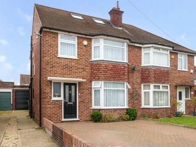 4 Bedroom Semi detached House For Sale In Hillingdon