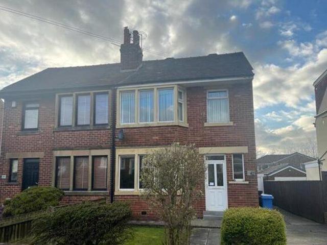 4 Bedroom Semi detached House For Sale In Hodder Way, Poulton le fylde