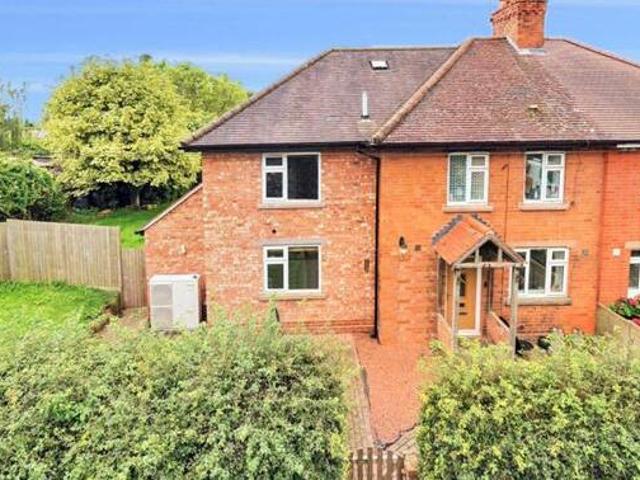 4 Bedroom Semi detached House For Sale In Holt Fleet Road, Ombersley