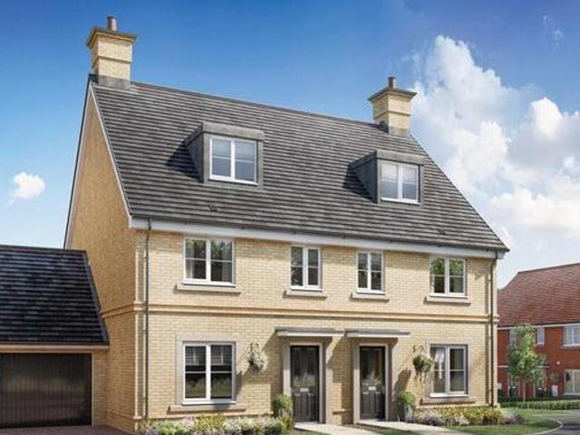 4 Bedroom Semi detached House For Sale In Hope Grant Road, Aldershot