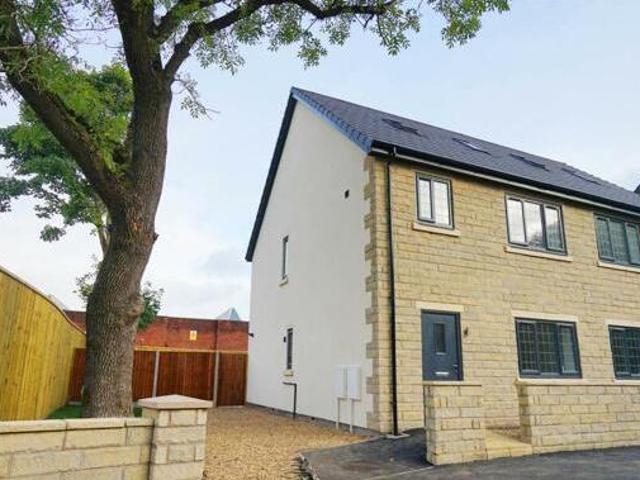 4 Bedroom Semi detached House For Sale In Horwich