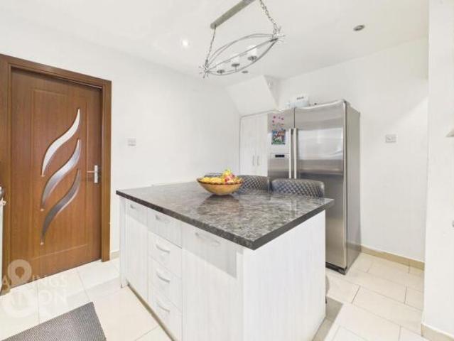 4 bedroom semi detached house for sale in Horning Close, Earlham, Norwich, NR5