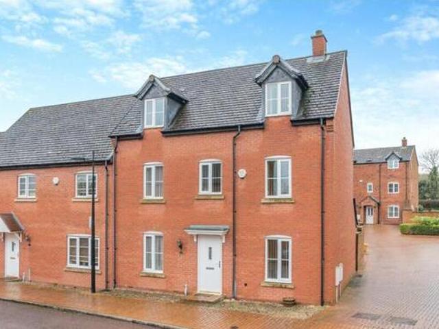 4 Bedroom Semi detached House For Sale In Horsehay, Telford