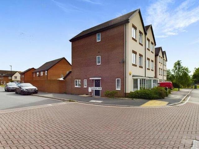 4 Bedroom Semi detached House For Sale In Humberstone