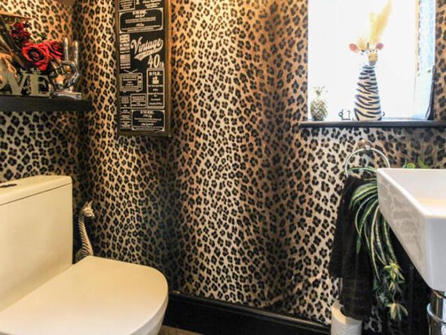 4 bedroom semi detached house for sale in Huntingdon Road, Southend On Sea, SS1