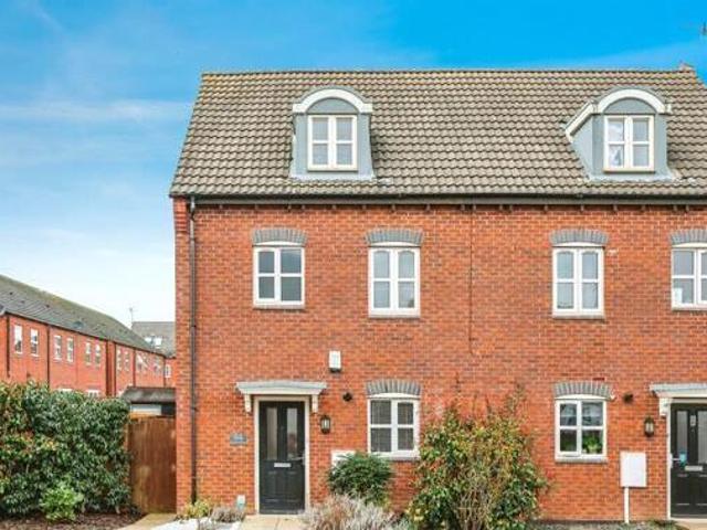 4 Bedroom Semi detached House For Sale In Hucknall
