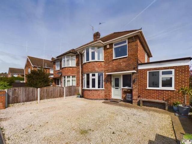 4 Bedroom Semi detached House For Sale In Hucknall