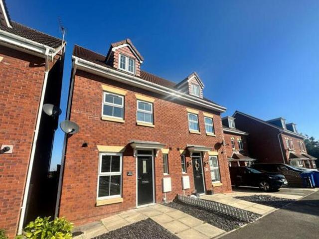 4 Bedroom Semi detached House For Sale In Hull, Yorkshire