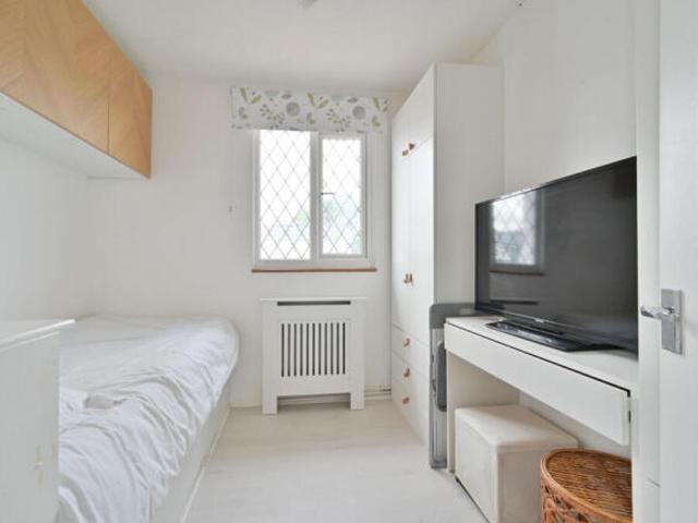 4 bedroom semi detached house for sale in Ilkley Road, Bushey, South Oxhey, WD19