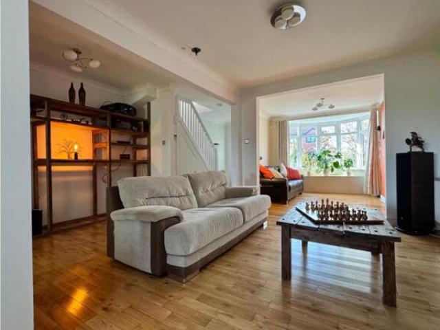 4 bedroom semi detached house for sale in Kathleen Road, Southampton, SO19