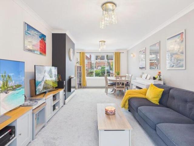 4 bedroom semi detached house for sale in Kenton Lane, Newcastle Upon Tyne, NE3