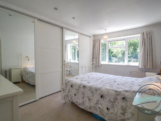 4 bedroom semi detached house for sale in Kenpas Highway, Coventry, CV3