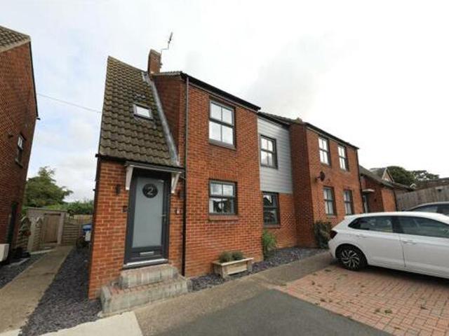 4 Bedroom Semi detached House For Sale In Keyingham